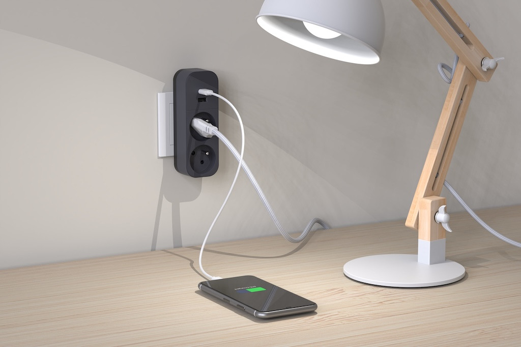 Quarx Biplite 2P+T 16A + 2USB, Bi-ton noir/Anthracite